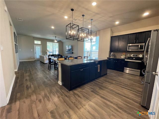 1608 Crooked Tree Dr