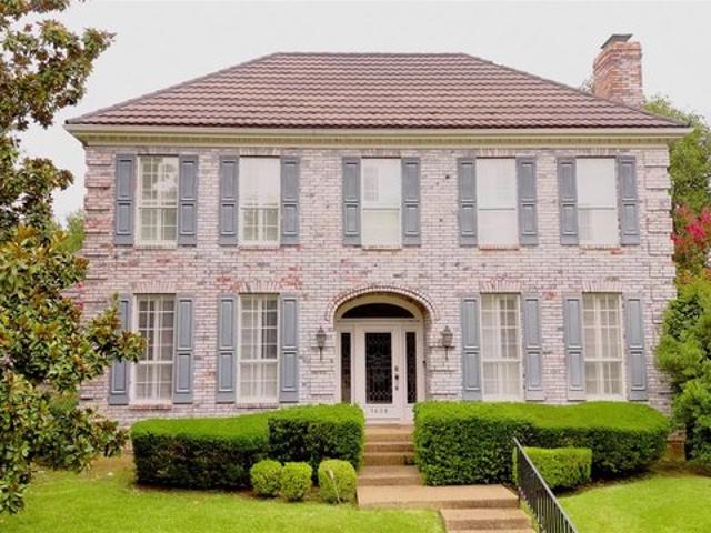 1608 Crockett Cir, Irving, TX 75038
