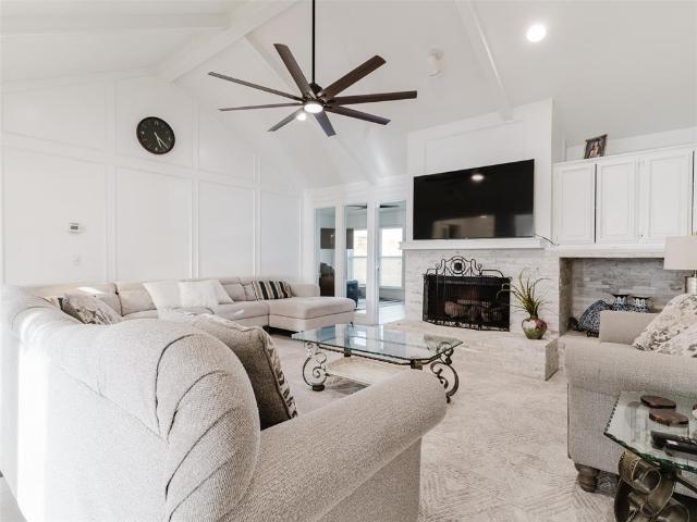 1608 Duke Court