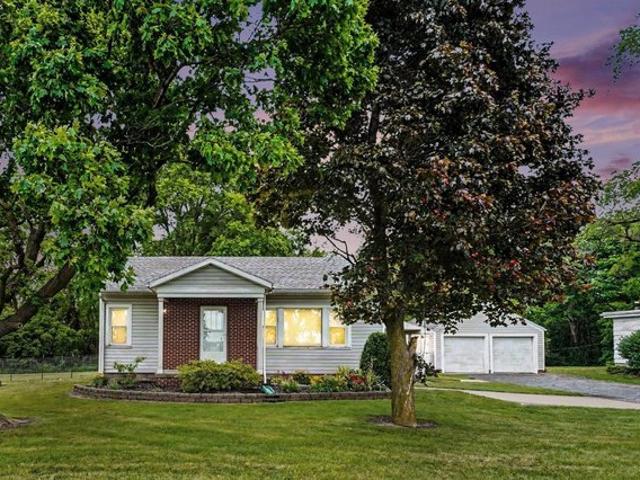 1608 E McPpherson Hwy, Clyde, OH 43410