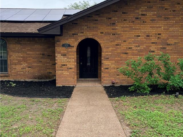 1608 Fairdale