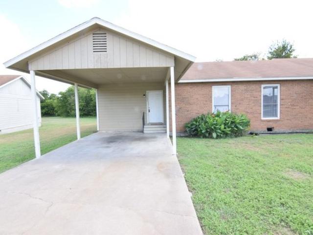 1608 Kelly Dr, Belton, TX 76513