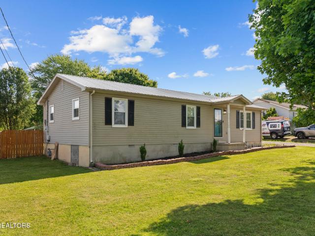 1608 Parker Rd
