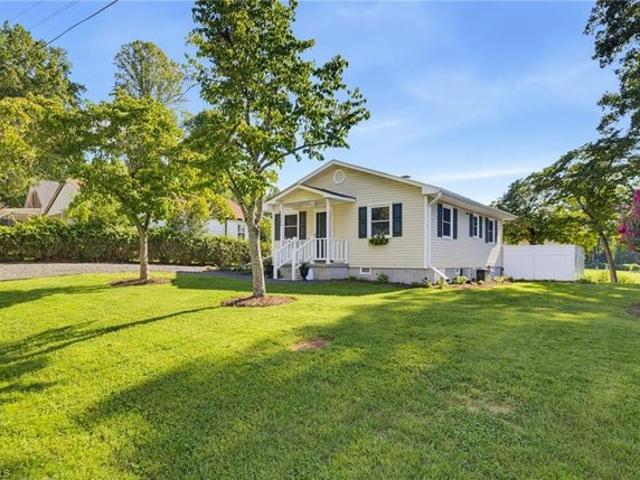 1608 Pecan Rd, Reidsville, NC 27320