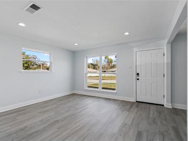 1608 Redwood Street
