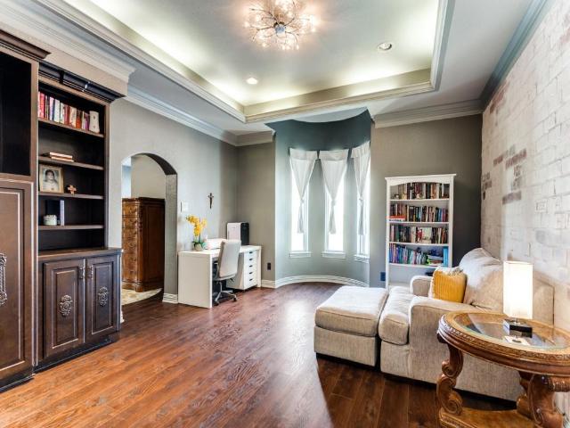1608 Rivercrest Ct, Fort Worth, TX 76107 | MLS #21244