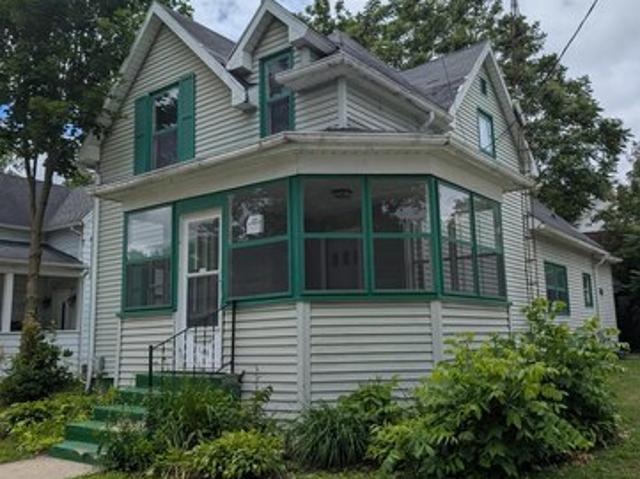 1608 Second St, Jackson, MI 49203