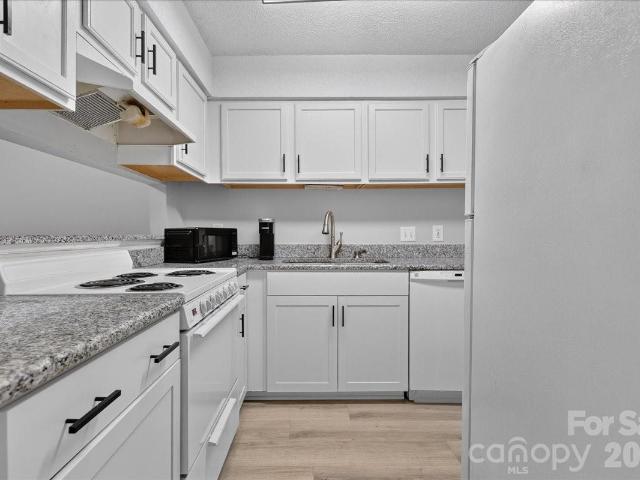 1608 Sharon Road W # 47