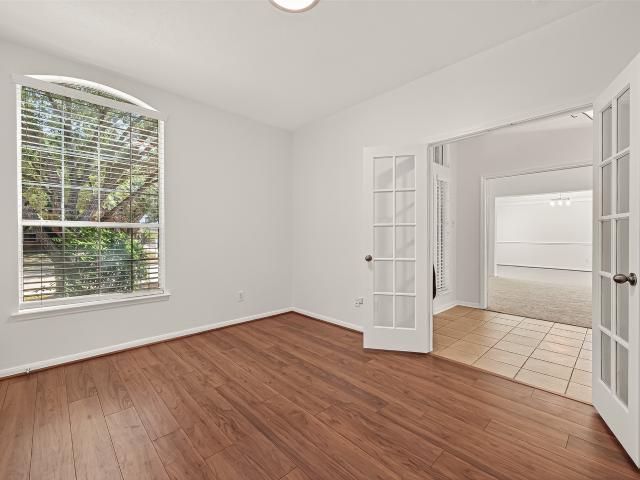 1608 Spring Glen Lane