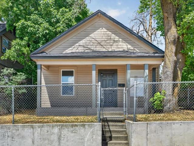 1608 W Maxwell Ave, Spokane, WA 99201