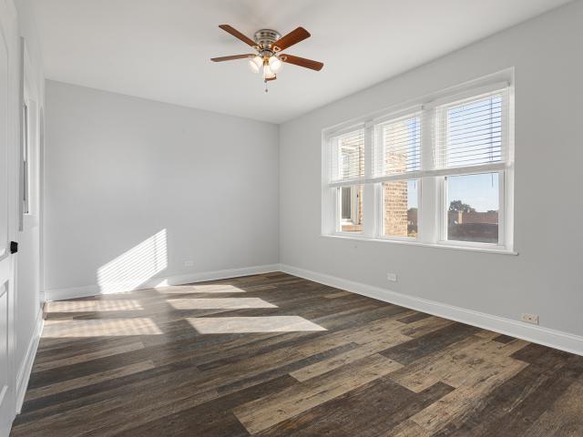 1608 W Sherwin Ave, Unit 710, Chicago, IL 60626 | MLS #12616 | Compass
