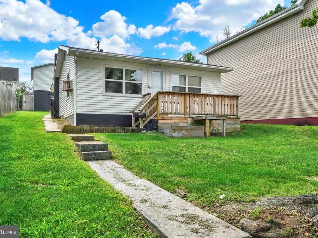 1608 W Poplar Terrace