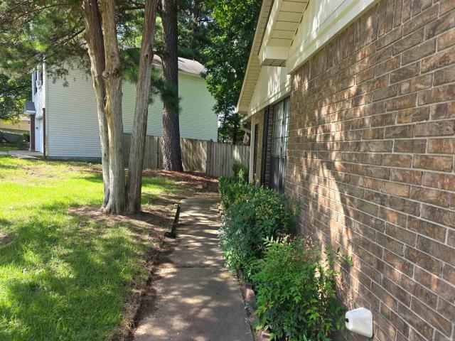 1608 Waldron Cove