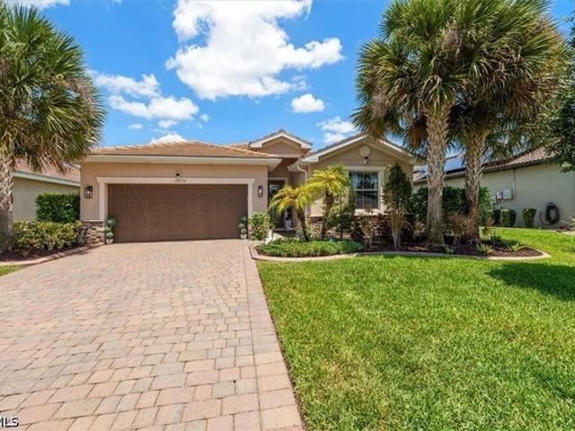 16095 Palmetto Prairie Dr, Alva, FL 33920