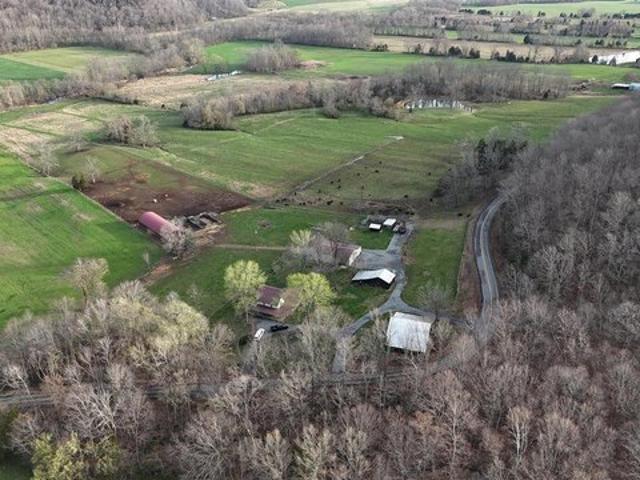 16098 Knifley Rd, Columbia, KY 42728