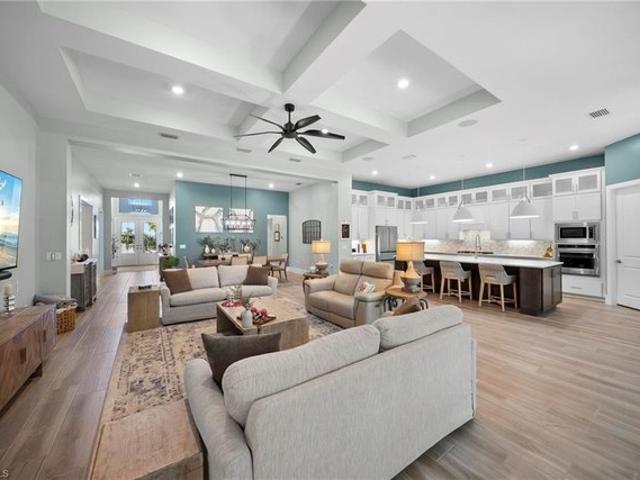 16098 Palmetto St, Punta Gorda, FL 33982
