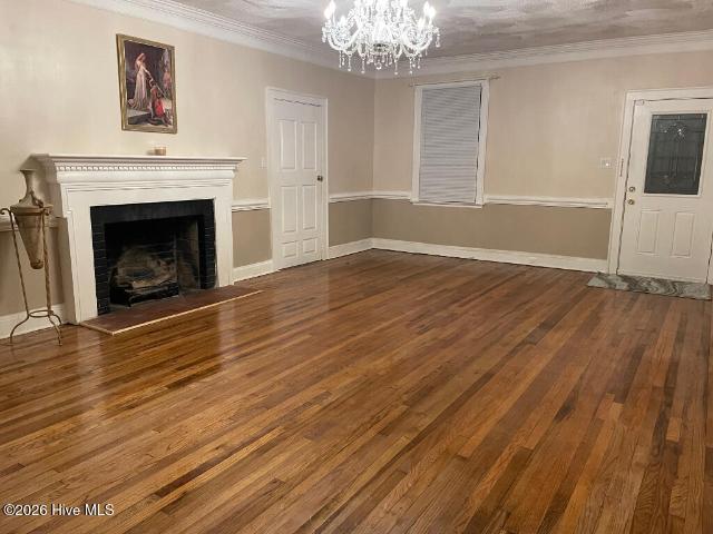 1609 Main Street