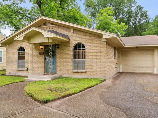 1609 Maplewood Ave, Corsicana, TX 75110