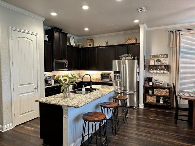 1609 Meadow Trail