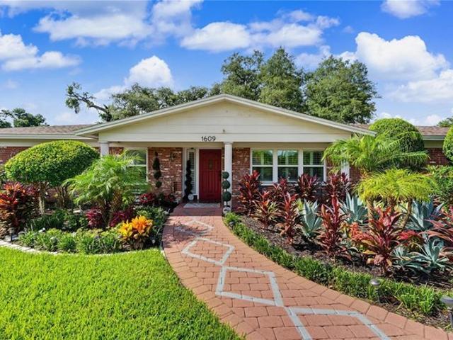 1609 Melodie Dr, Brandon, FL 33510