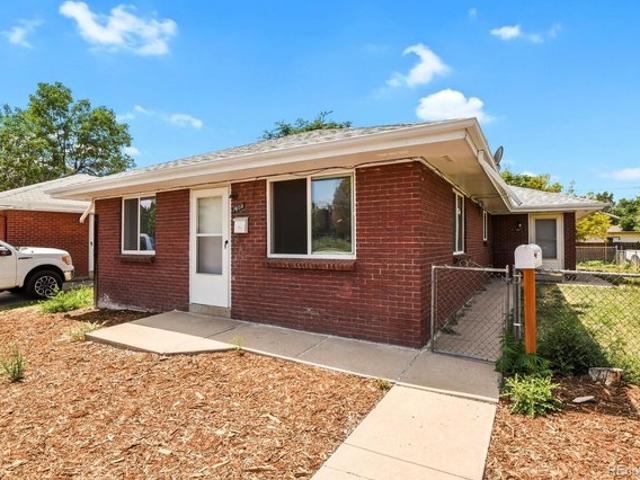 1609 and 1611 Oswego, Aurora, CO 80010
