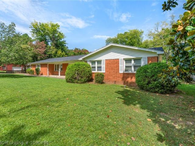 1609 Burnham Road