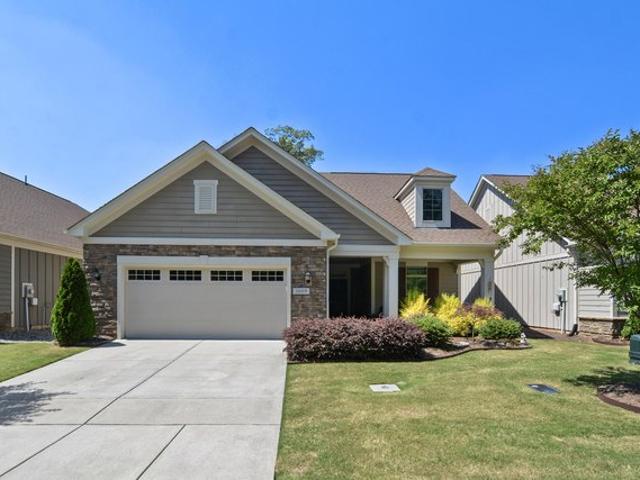 1609 Bloomsbury Manor Dr, Durham, NC 27703
