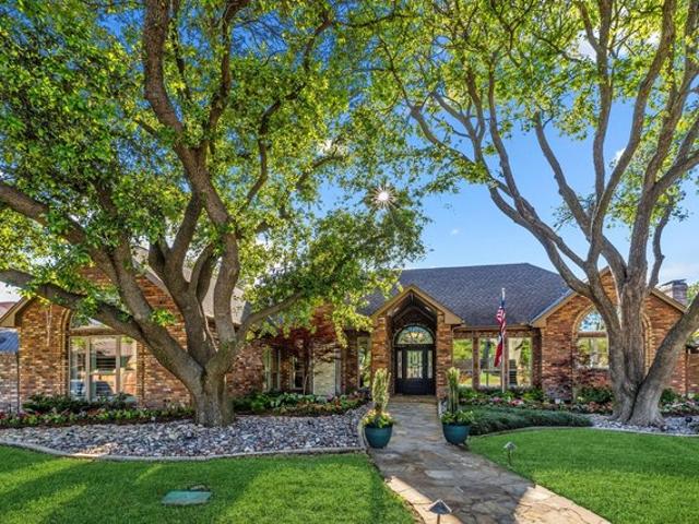 1609 Breakwater Ln, Plano, TX 75093