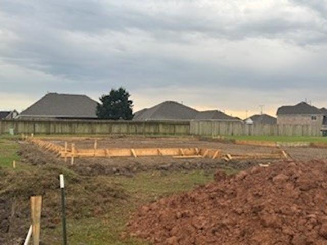 1609 Elm Pl, Angleton, TX 77515 | MLS #71159