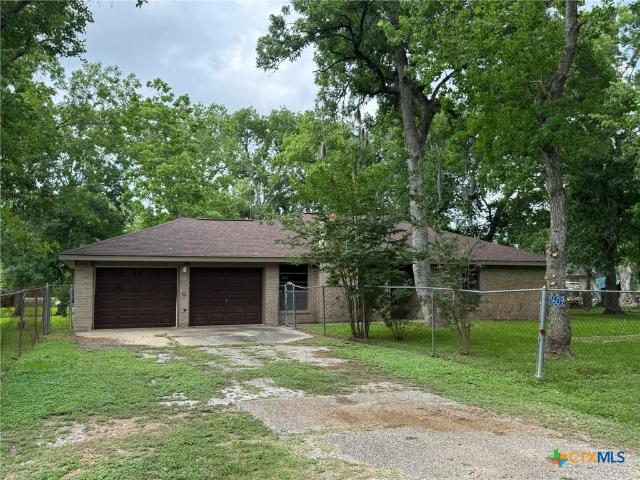 1609 Forrest Drive