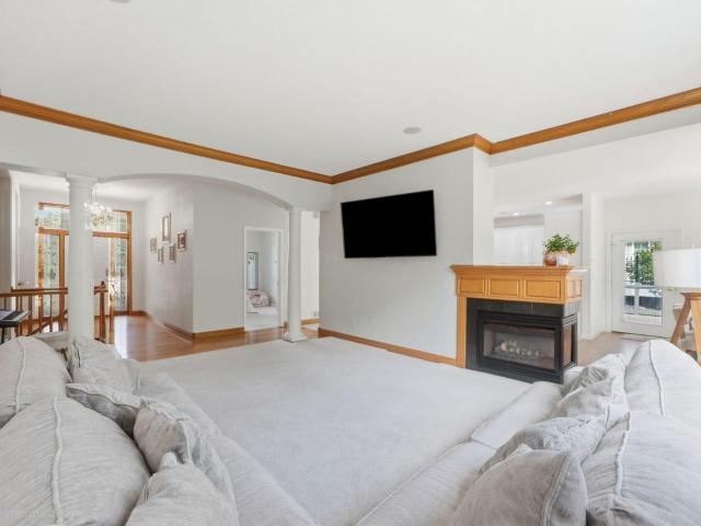 1609 Highland Trail
