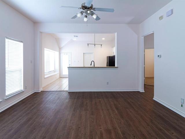 1609 Jasmine Trail
