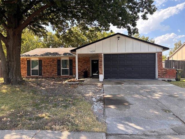 1609 Lyric Dr, Garland, TX 75040