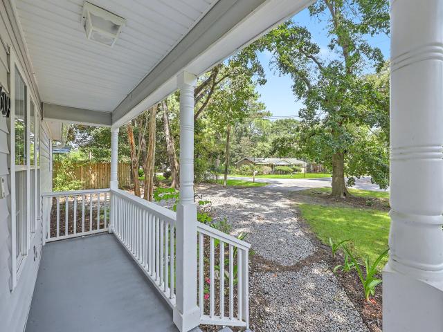 1609 Pineview Road