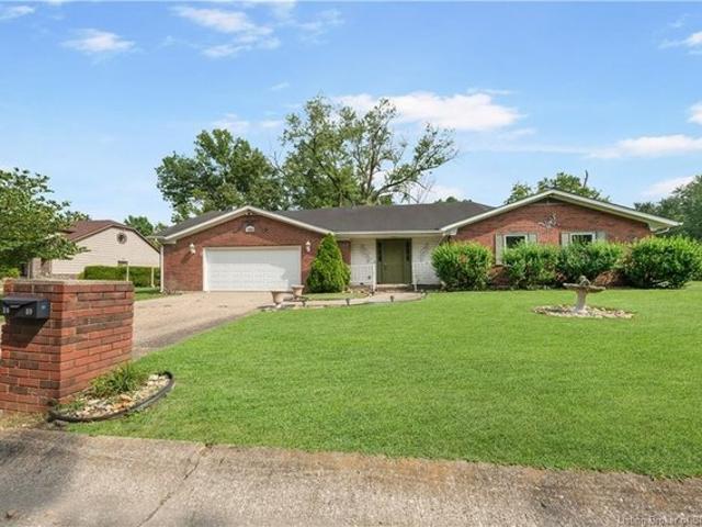 1609 Raleigh Dr, Clarksville, IN 47129