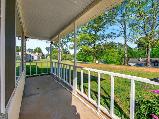 1609 River Trc