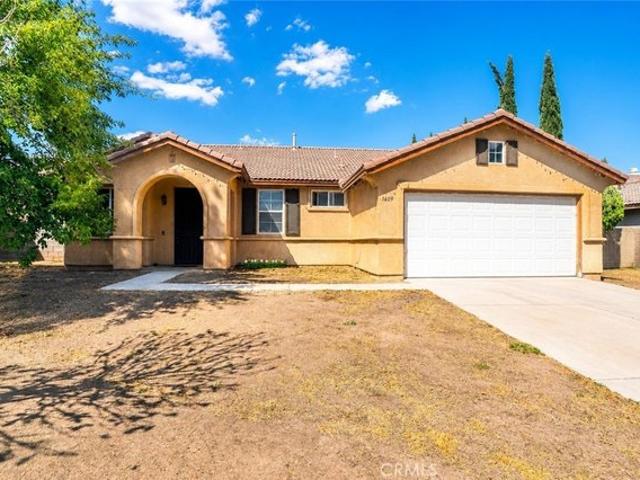 1609 Sutherland St, Lancaster, CA 93534