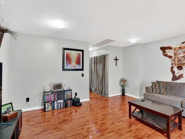 1609 SE 148TH AVE
