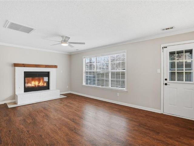 1609 Solway CT
