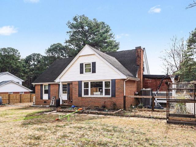 1609 Spring Lane