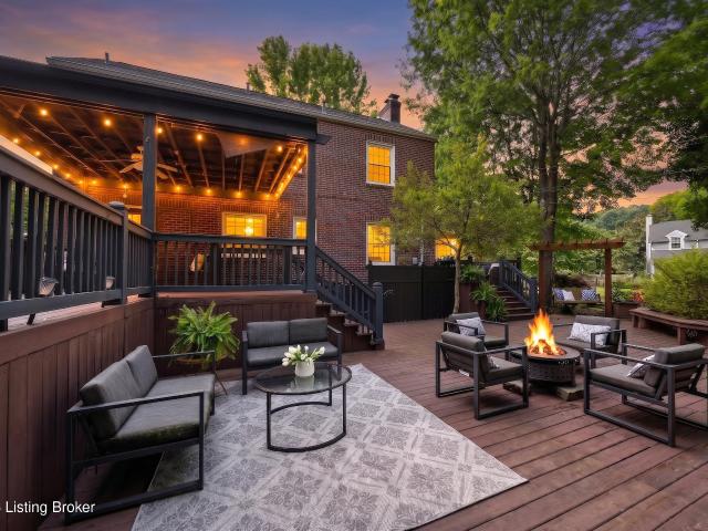 1609 Trevilian Way