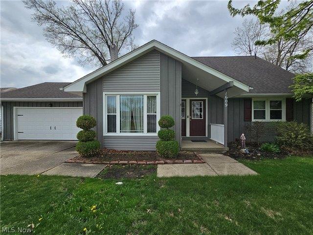 1609 W 37th St, Lorain, OH 44053
