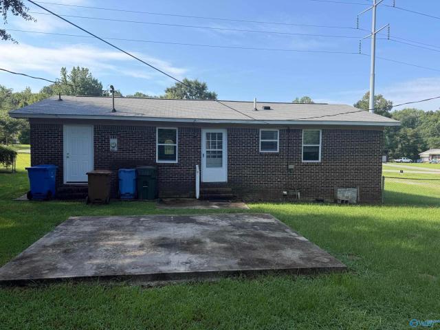 1609 Woodview Drive