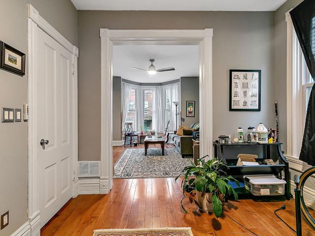1609 11 N Wood Street