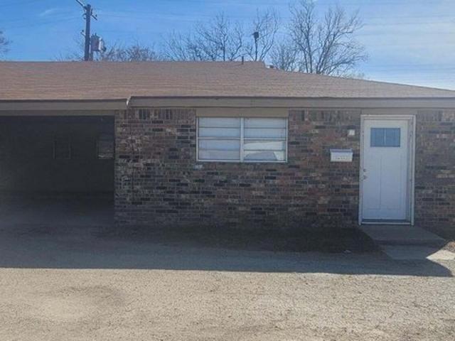1609 38th St, Lubbock, TX 79412