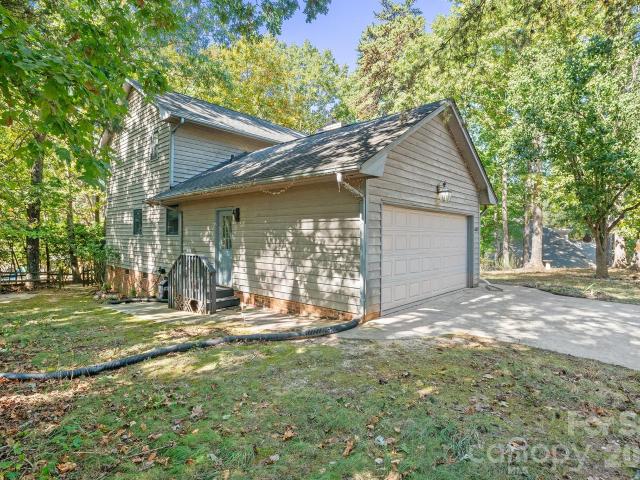 16003 Molokai Dr, Tega Cay, SC 29708 | MLS #4307 | Compass