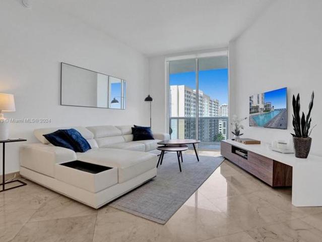 16001 Collins Ave #805, Sunny Isles Beach, FL 33160