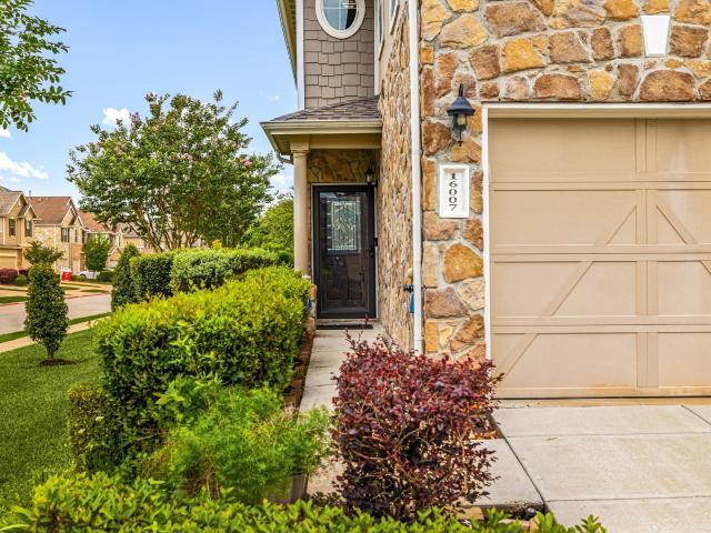 16007 Limestone Lake Drive