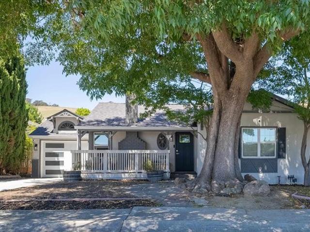 16004 Wellington Way, Castro Valley, CA 94578