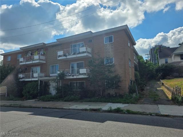 16004 Euclid Avenue
